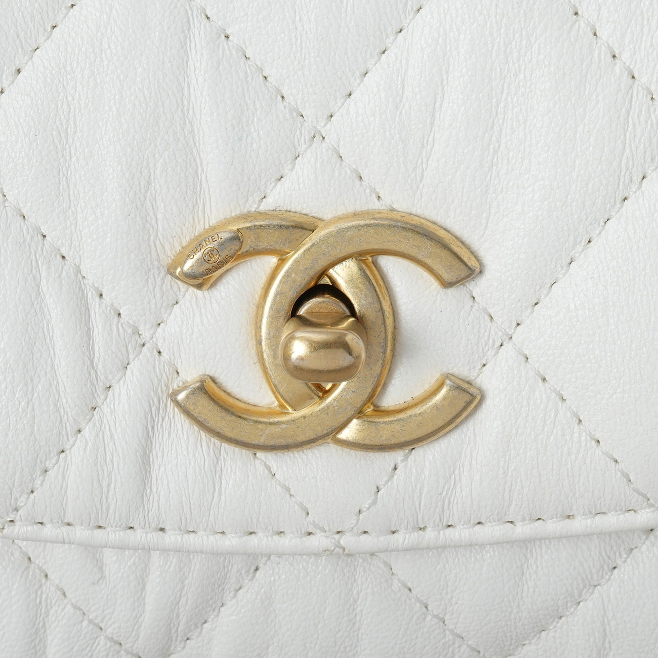 CHANEL(USED)샤넬 AS2477 시즌 CC로고 탑핸들 미니 플랩 체인백 | 캉카스백화점